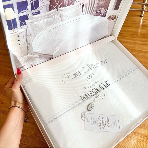 Maison D’or | Bedding | Maison Dor Cotton High Quality Bed Set Decorated With Crystals | Poshmark